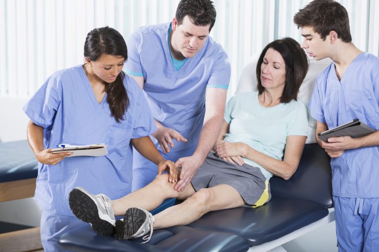 How Long Does It Take to Become a Physical Therapist Assistant? - CBD ...